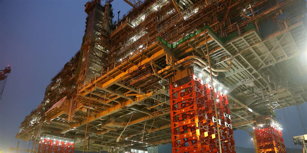 Mammoet offers even bigger Mega Jack system - Crane & Transport Briefing