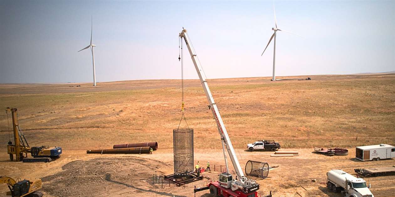 Link-Belt’s 65|RT delivers power and precision on transmission project ...