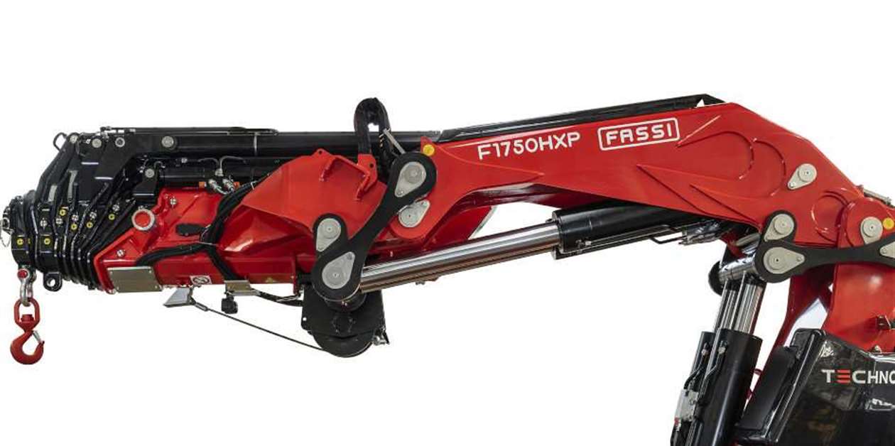 New large Fassi loader crane - Crane & Transport Briefing