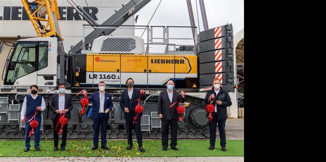 Liebherr delivers Asia’s first ever battery-powered crawler crane ...