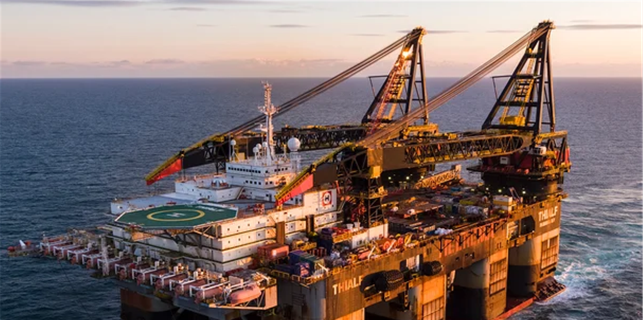 Heerema dismantles giant offshore platform - Crane & Transport Briefing