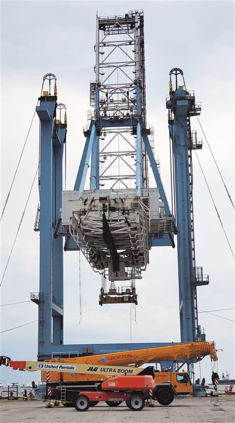 Strand jacks 101: the basics behind big lifts - Crane & Transport Briefing