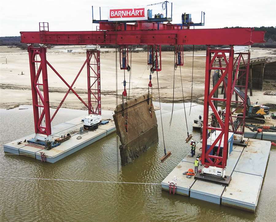 Strand jacks 101: the basics behind big lifts - Crane & Transport Briefing