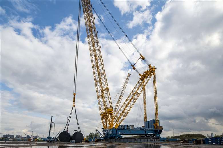 Home - Crane & Transport Briefing